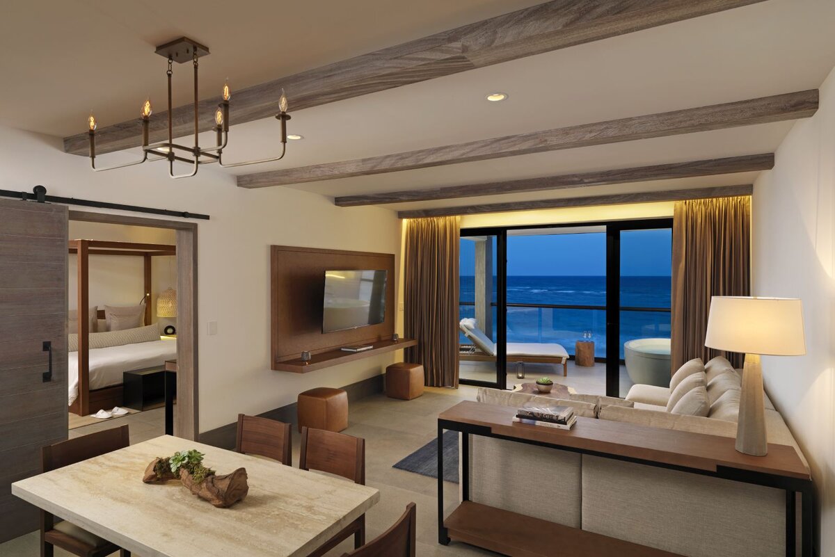 Alcoba Swim-Up Pool Room | Unico 20˚87˚
