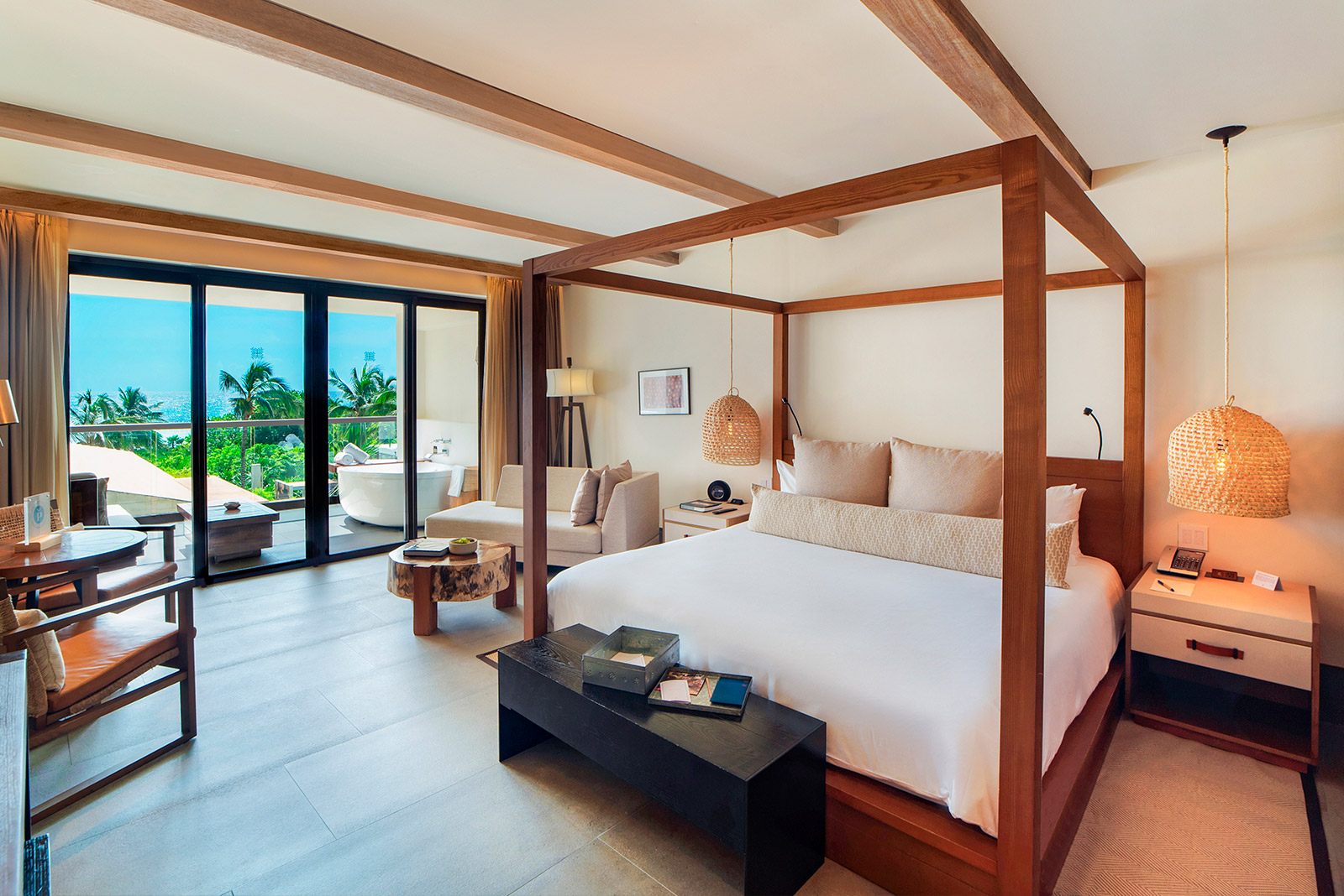 ROOM - Alto Ocean View King